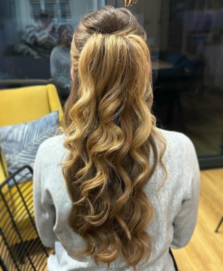 25+ Gorgeous Prom Hairstyle Ideas to Make Your Night Magical!