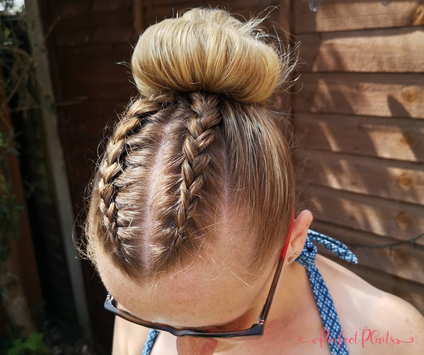 15 Splashy Swimming Pool Hairstyles You Need to Try This Summer 2025