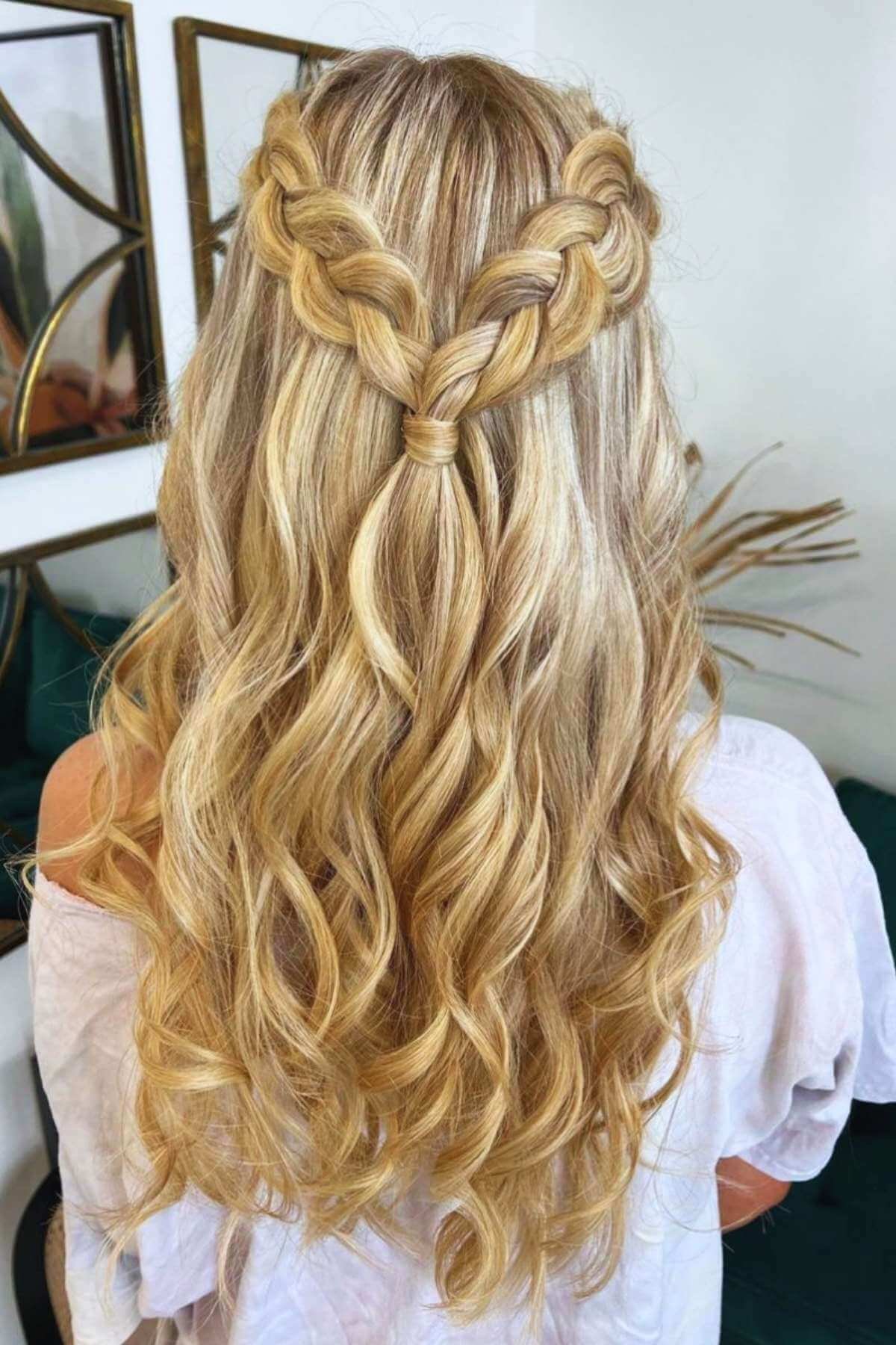 15+ Gorgeous Half Up Half Down Hairstyles with Braids for Any Occasion!
